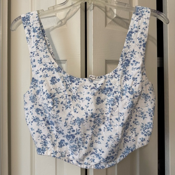 Sim & Sam | Tops | Sim Sam Floral Blue And White Womens Top | Poshmark